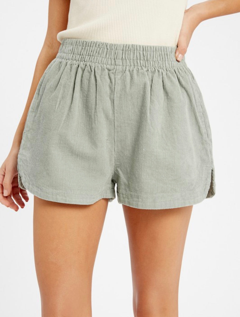 Natural Wonder Cord Short – ROBBIE + CO.